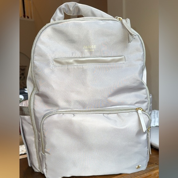 Ju-Ju-Be | Bags | Jujube Classic Backpack Taupe | Poshmark